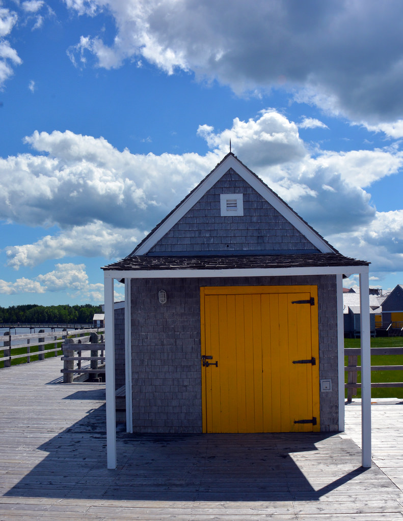 Flea Island - Spacing Atlantic | Spacing Atlantic